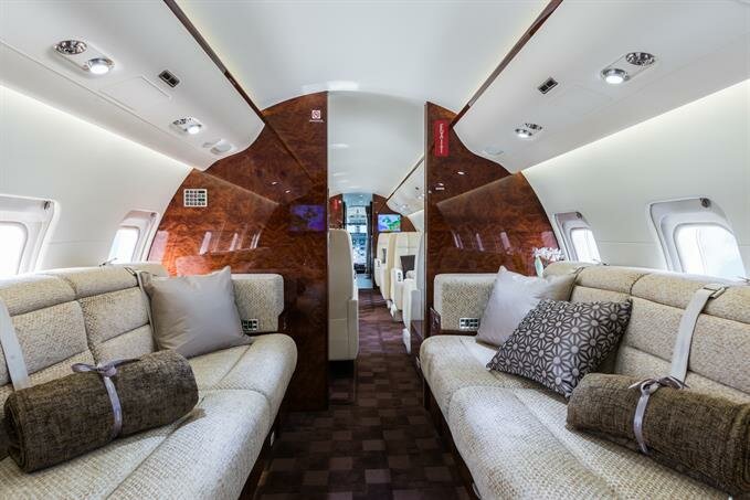 Challenger 850 | Heavy Jets - Icarus Aviation Group
