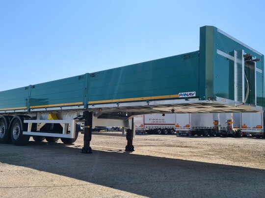 Platform / Curtainsider vehicles